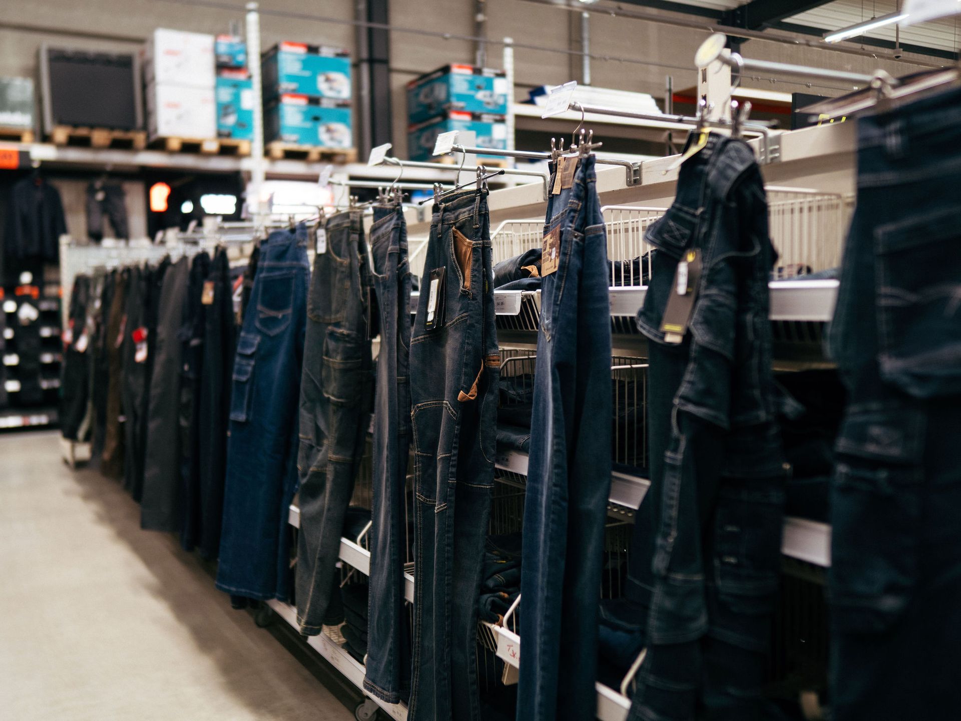 Vêtement de Travail Professionnels & Equipement à Ciney